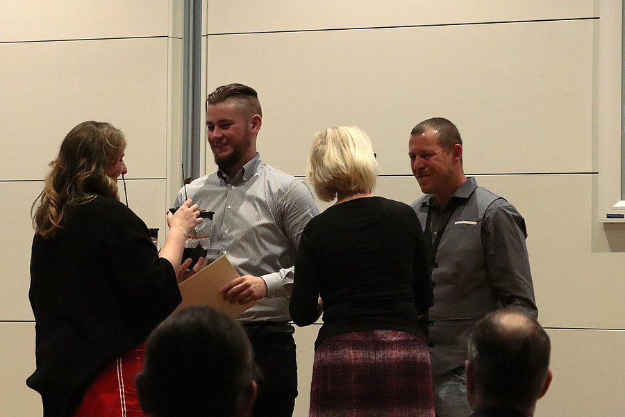 ATB: ATB freut sich über talentierten Nachwuchs: Auszeichnung für ATB ...